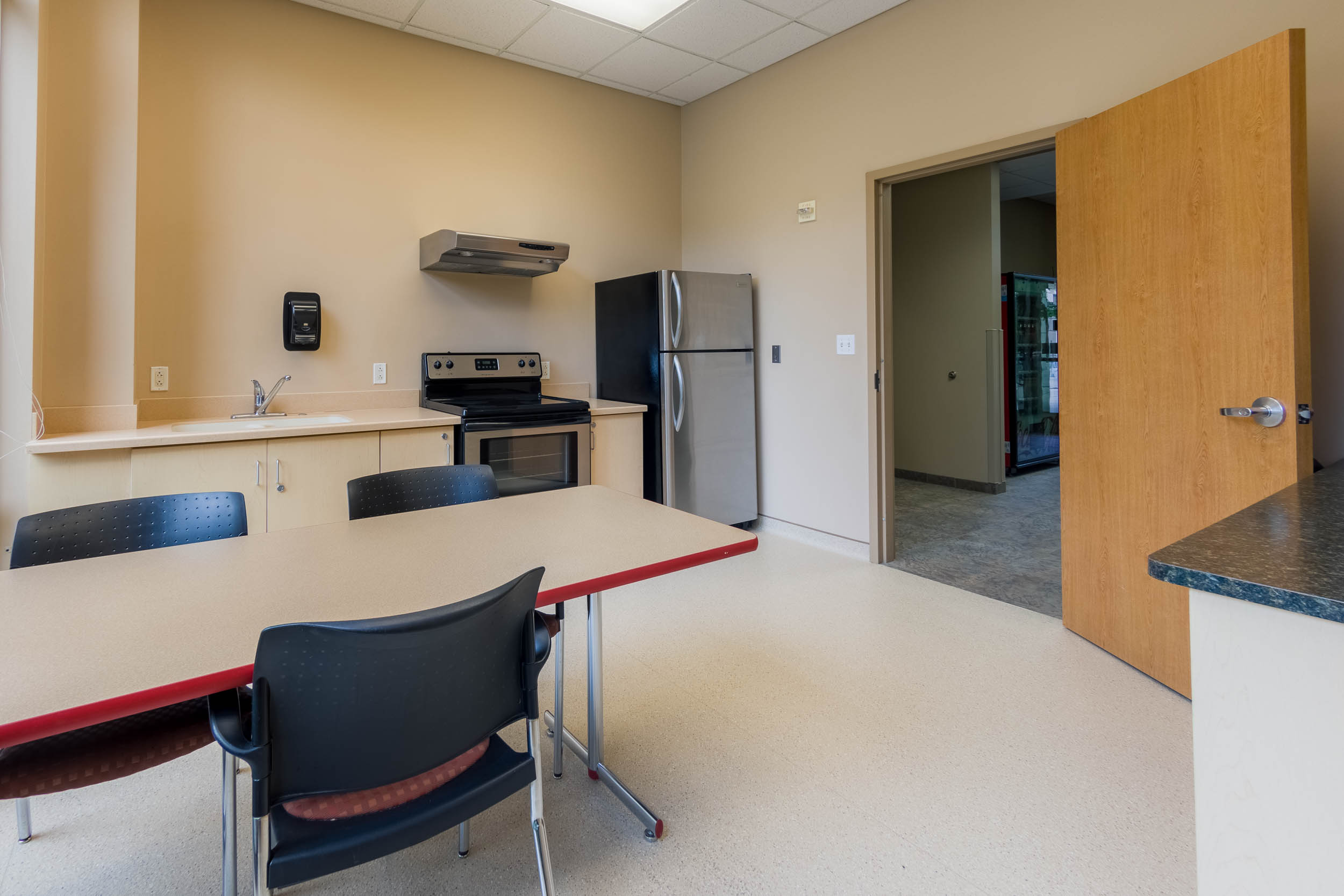 Smith Hall – Summer Guest Guide – University Housing – UW–Madison